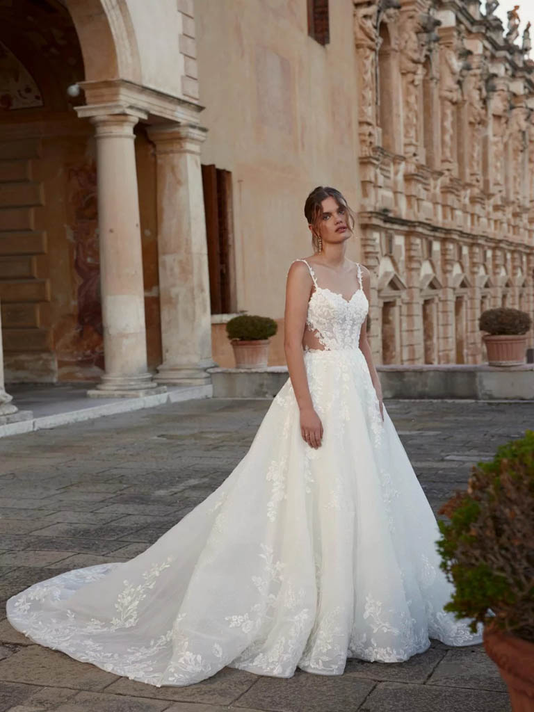 Robes de mariée Demetrios | Déclaration Mariage Paris