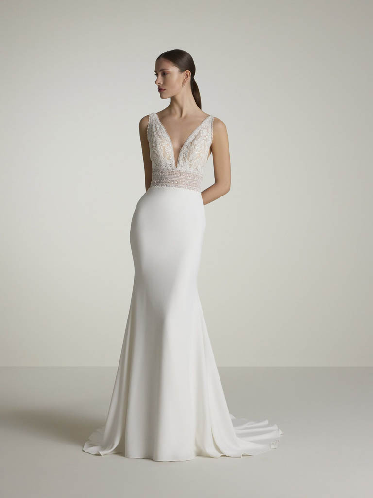 Robes de mariée - Showroom Déclaration Mariage Paris